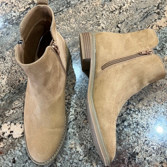 Universal Thread | Shoes | Universal Thread Boots | Poshmark